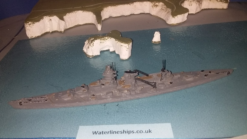 pre-owned models in 1:1200 scale in metal, plastic or wood from a vast ...