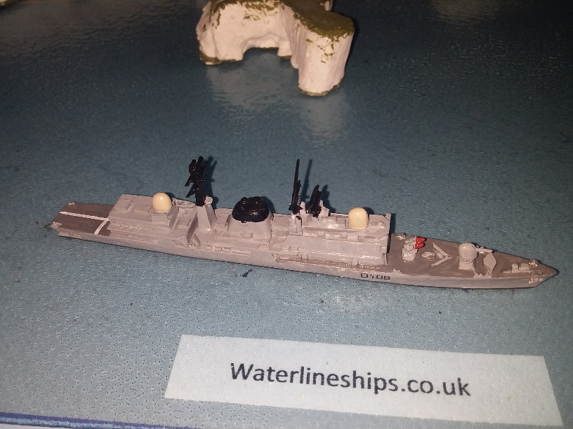 HMS Cardiff RN type 42 B1 destroyer 1979 waterline ship model 1:1250 ...